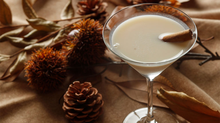 23 Hotel Cocktails To Make This Fall – Forbes Travel Guide Stories