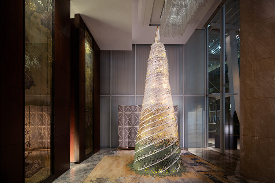 21 Stunning Hotel Christmas Trees – Forbes Travel Guide Stories