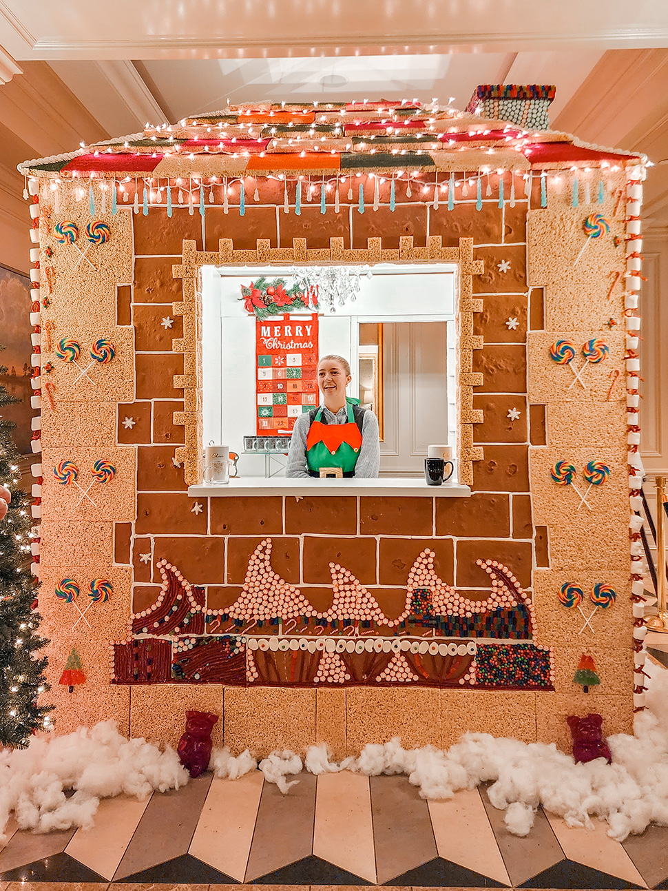 10 Incredible Hotel Gingerbread Displays – Forbes Travel Guide Stories