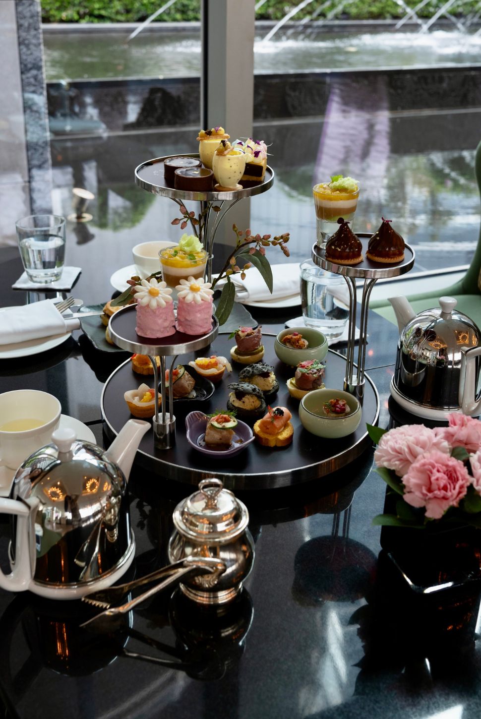 An Instagram Guide to The Fullerton Bay Hotel Singapore – Forbes Travel ...