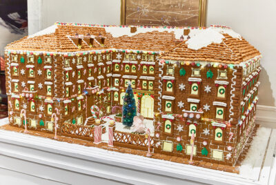 12 Incredible Hotel Gingerbread Displays – Forbes Travel Guide Stories