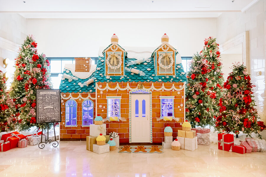 12 Incredible Hotel Gingerbread Displays – Forbes Travel Guide Stories