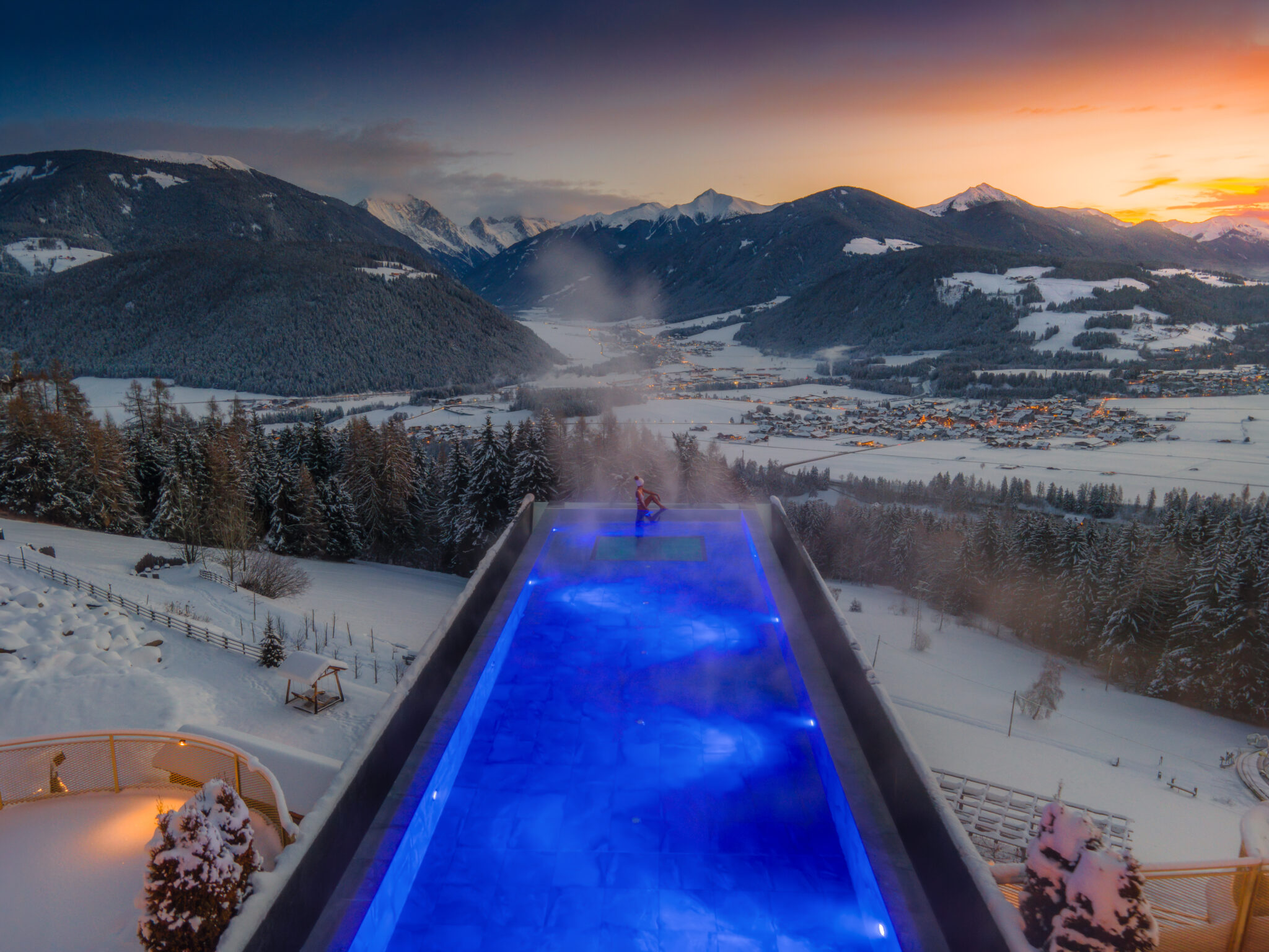 11 Most Beautiful Pools In Italy – Forbes Travel Guide Stories